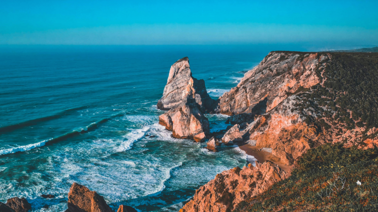 10 Of The Most incredible Cliffs On Earth - The Daily Dive