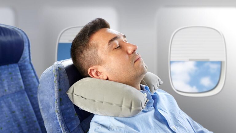 Fear of Flying? 15 Proven Ways to Calm Flight Anxiety and Relax in the ...