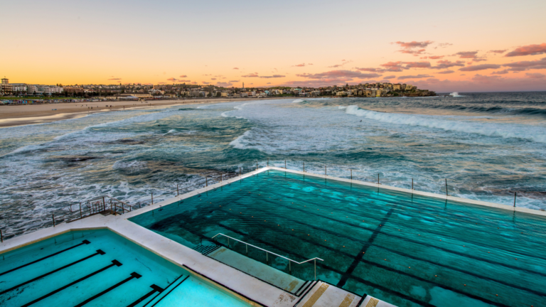 The World’s 10 Most Extravagant Pools You Won’t Believe Exist - The ...