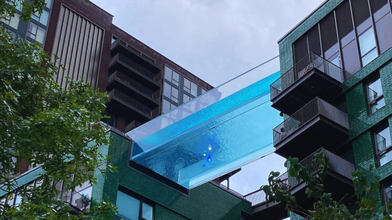 The World’s 10 Most Extravagant Pools You Won’t Believe Exist - The ...