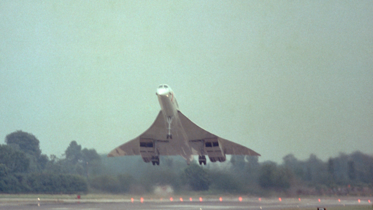 10 Astonishing Facts About the Concorde, the World’s Fastest Passenger ...