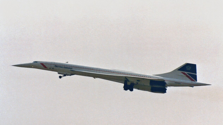 10 Astonishing Facts About the Concorde, the World’s Fastest Passenger ...