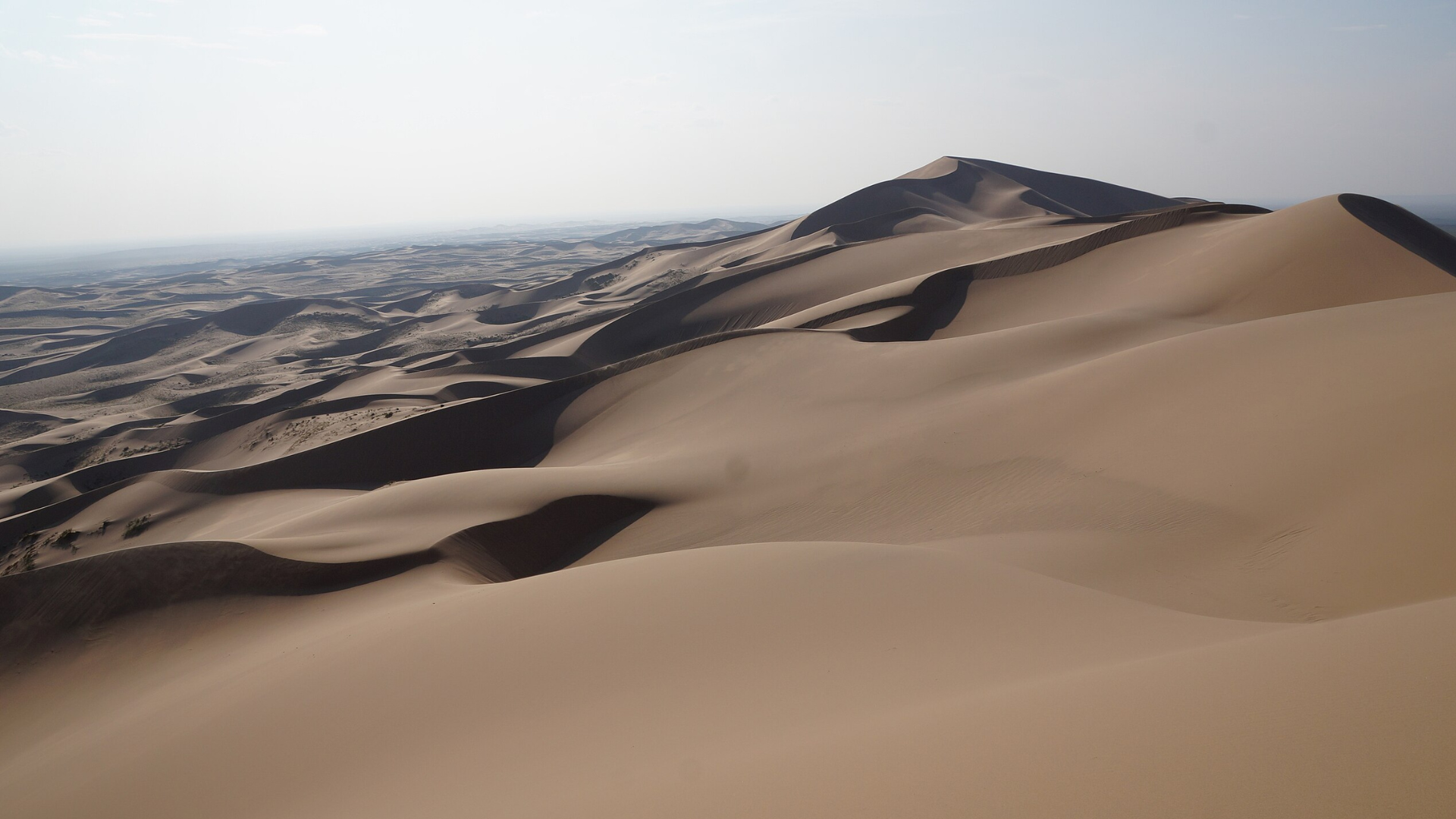 Exploring 8 of the Coolest Deserts in the World: Stunning Landscapes ...
