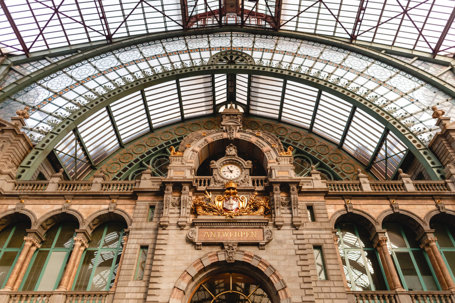 Grand Designs: The World’s 20 Most Beautiful Train Stations - The Daily ...