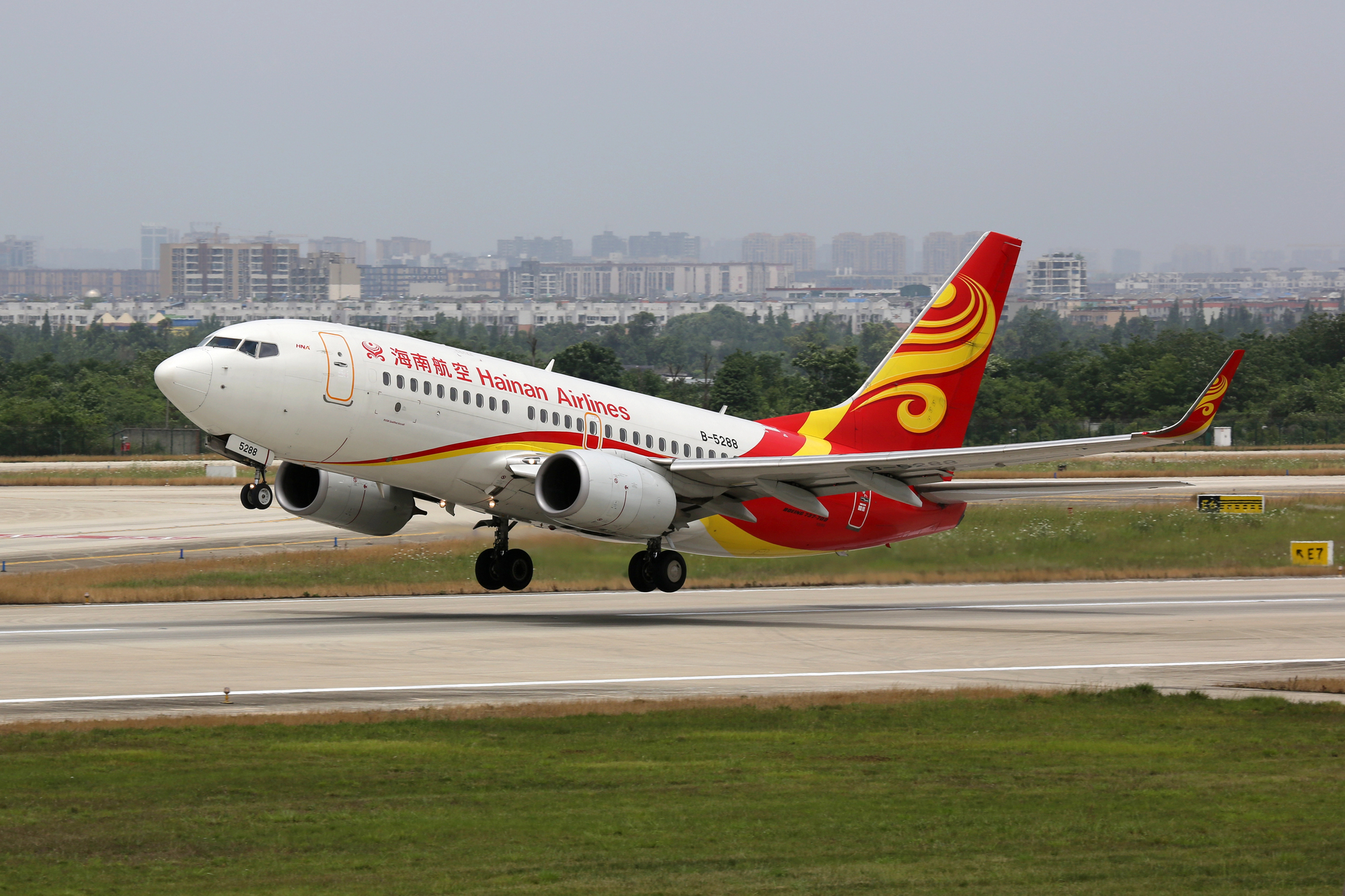 2025’s Most On-Time Airlines (Ranked From Best to Worst) - The Daily Dive