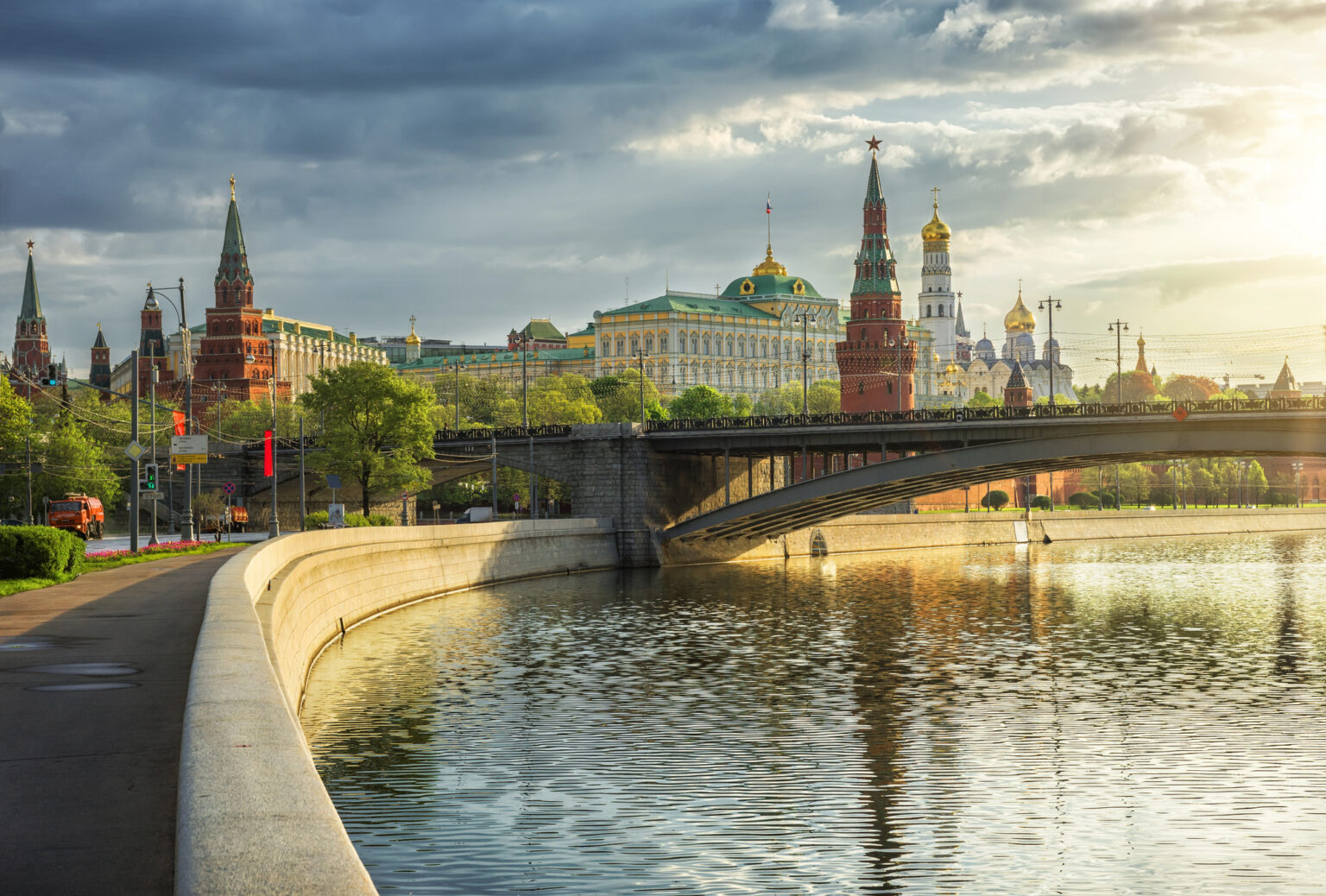 The 20 Most Beautiful Government Buildings You Can Tour - The Daily Dive