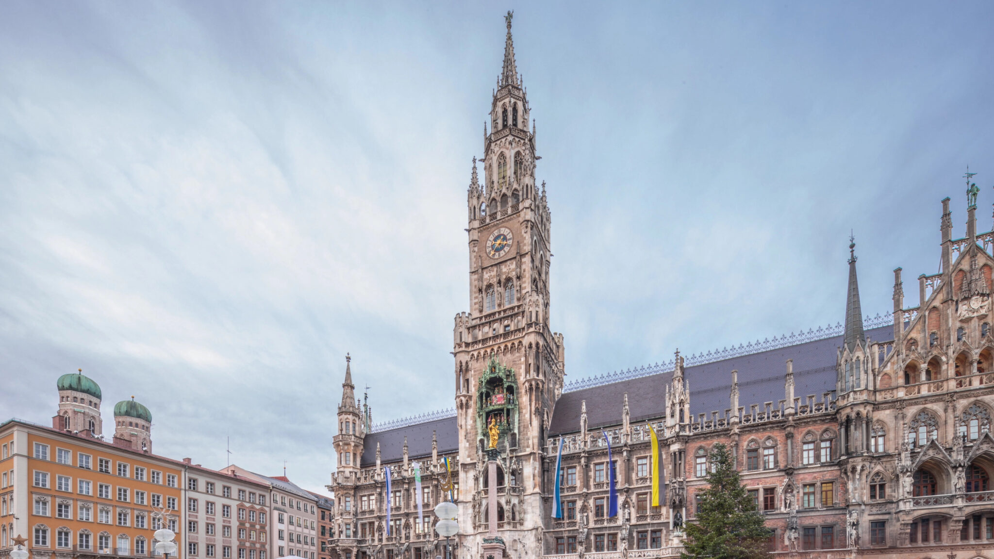 Incredible Clock Towers Worth the Trip Around The World - The Daily Dive
