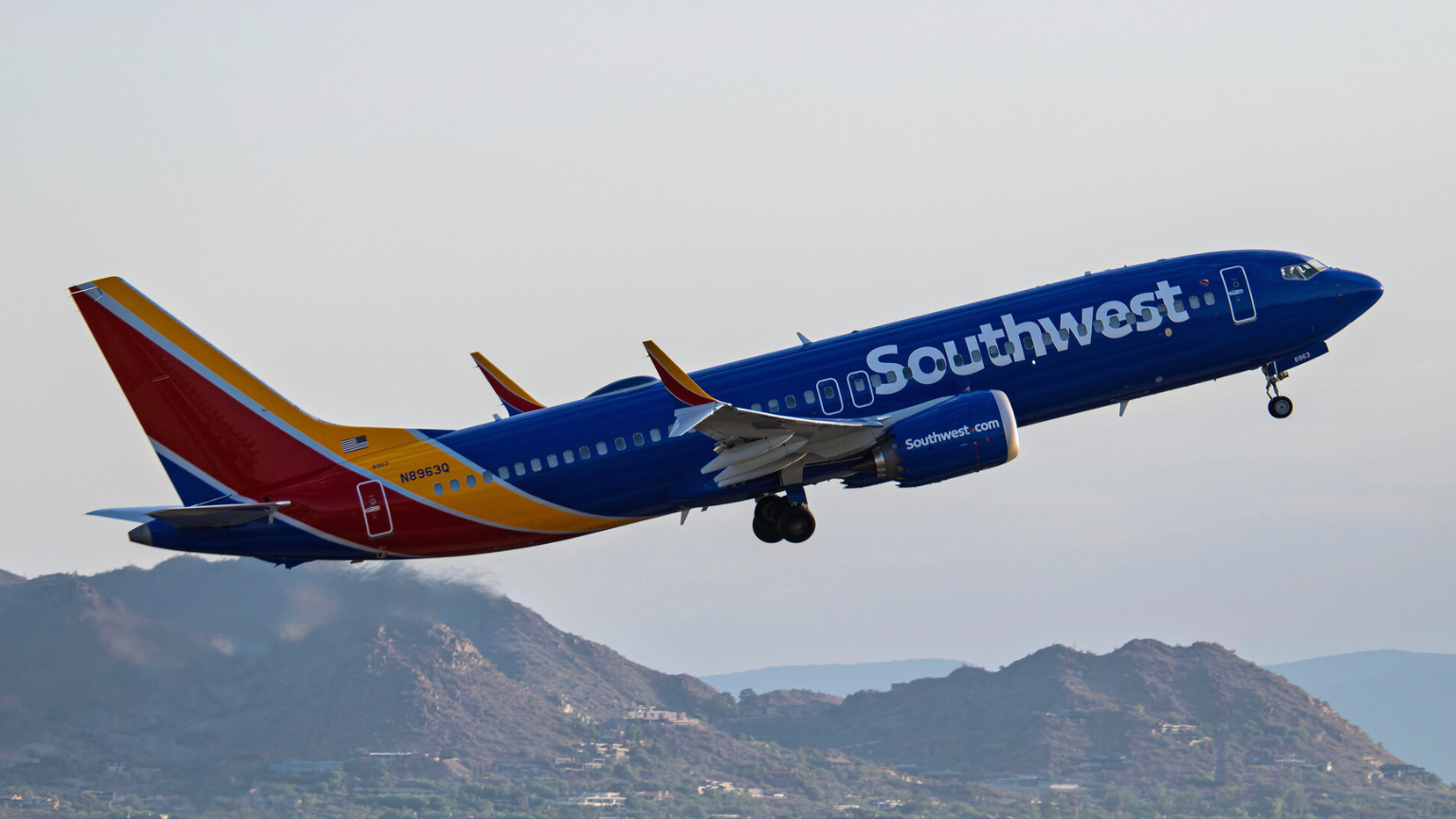 Southwest Updates Plus-Size Seating and Refund Rules: What Travelers ...